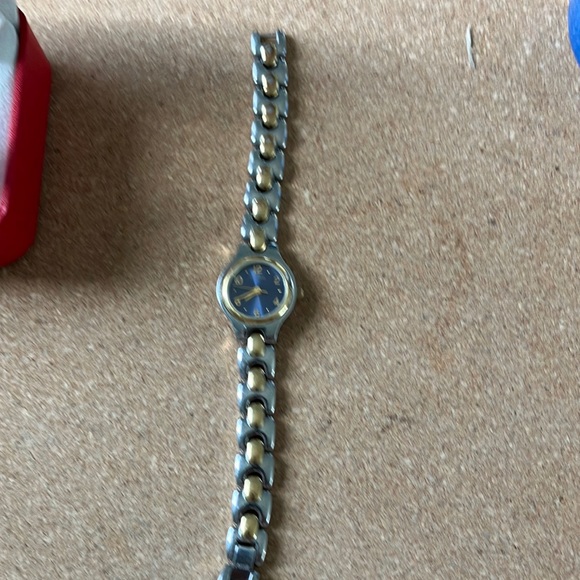 Fossil | Jewelry | Fossil Watch Blue Face Keeps Perfect Time New ...